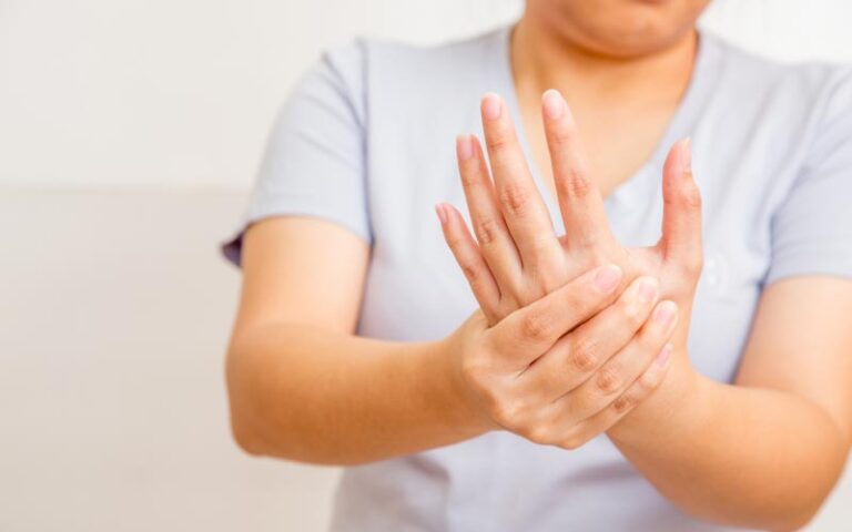 Why Are My Hands Going Numb - SRSI